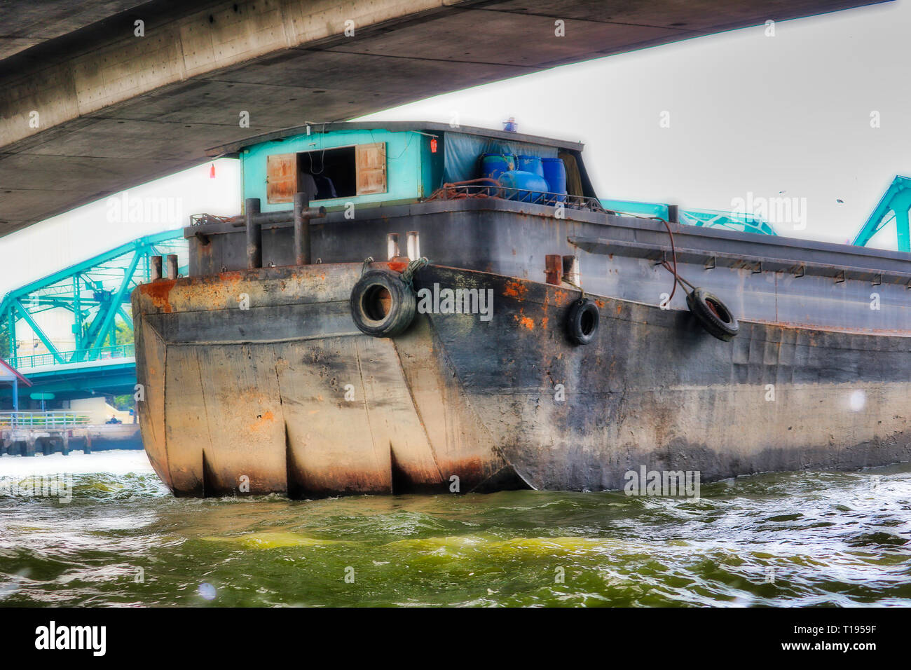 This unique photo shows the old traditional cargo ships sailing on the ...