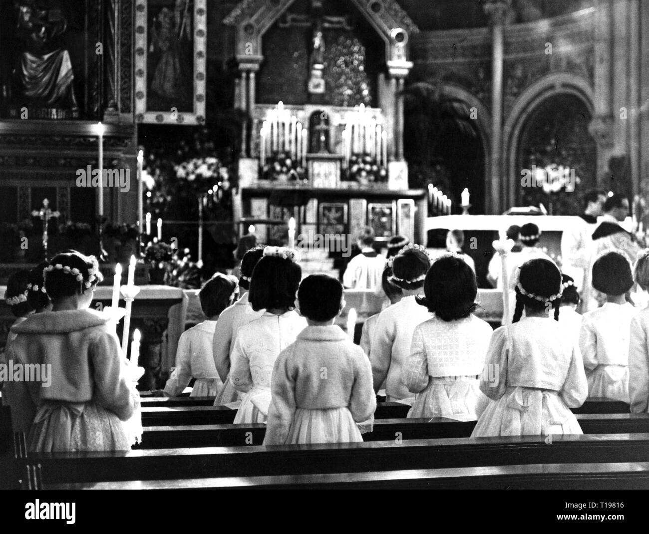 1960s first communion Black and White Stock Photos & Images - Alamy