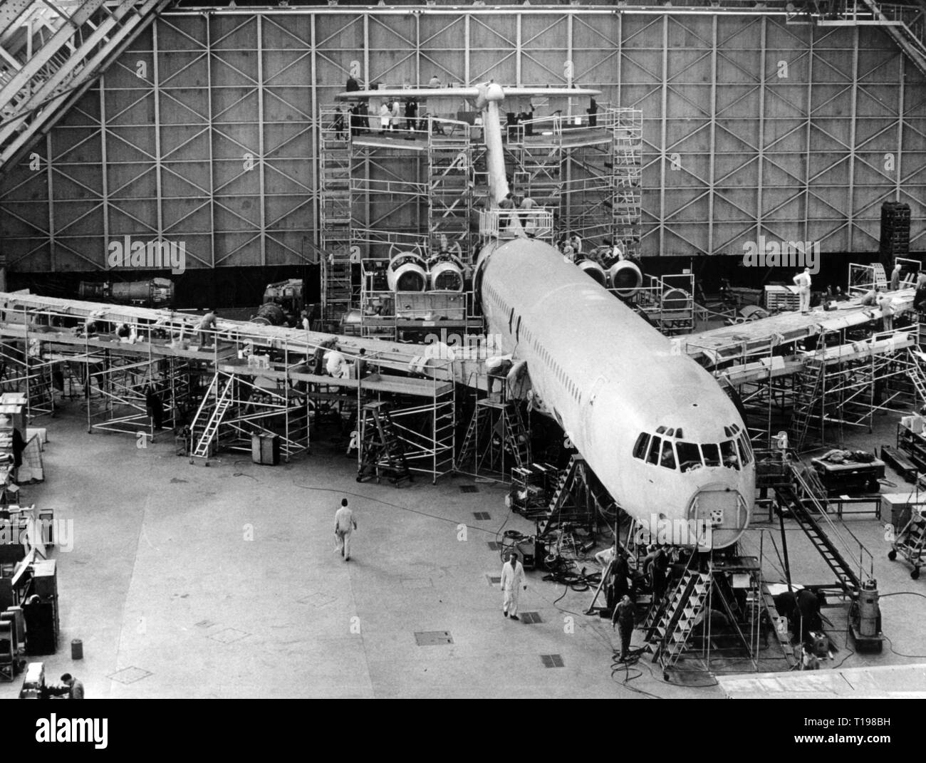 Vickers armstrong hi-res stock photography and images - Alamy