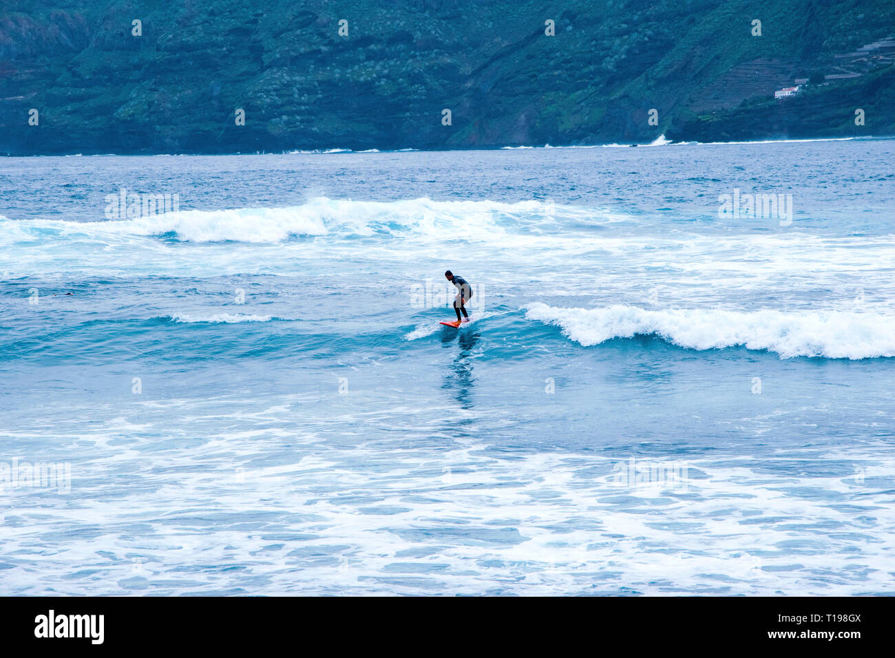 Surf on white hi-res stock photography and images - Alamy