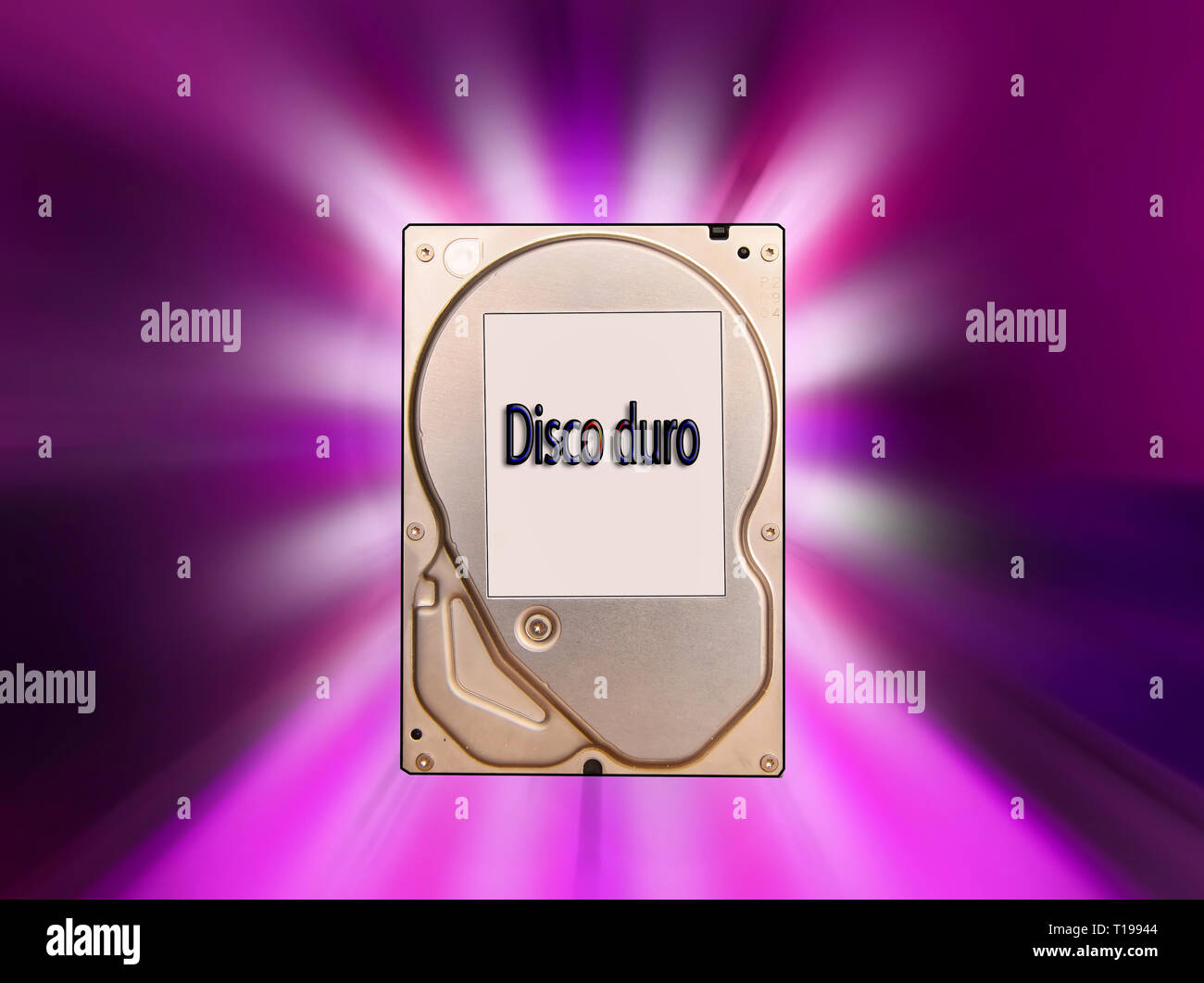 Disco duro on a color background Stock Photo - Alamy