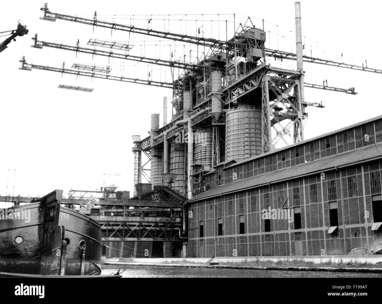 mining, mine, coal mine in Sarreguemines, France, exterior view, 1960s ...