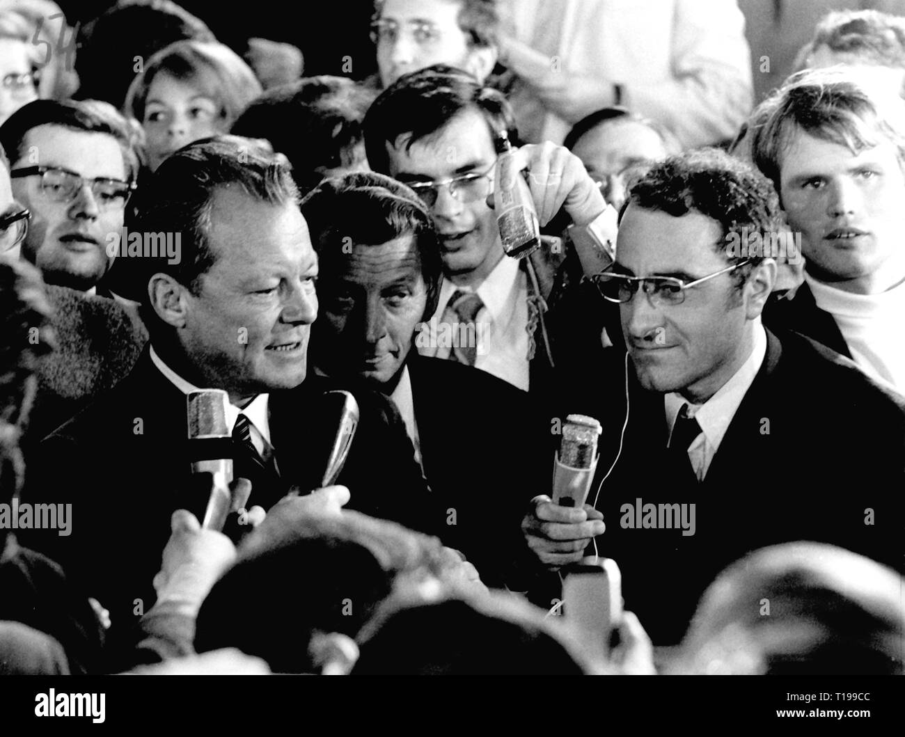 Federal chancellor republic germany Black and White Stock Photos ...