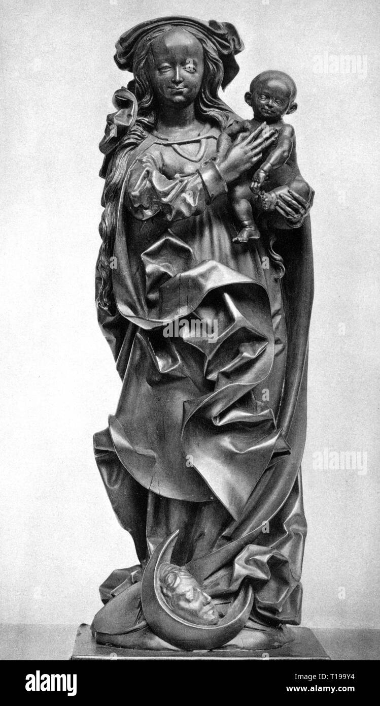 Cm victoria and albert museum hi-res stock photography and images - Alamy