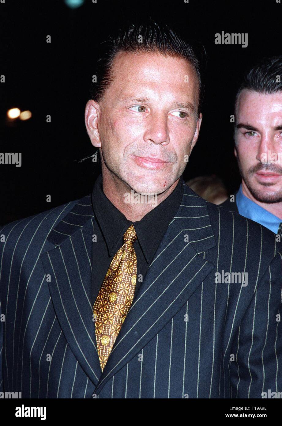 LOS ANGELES, CA. November 19, 1997: Actor MICKEY ROURKE at the premiere ...