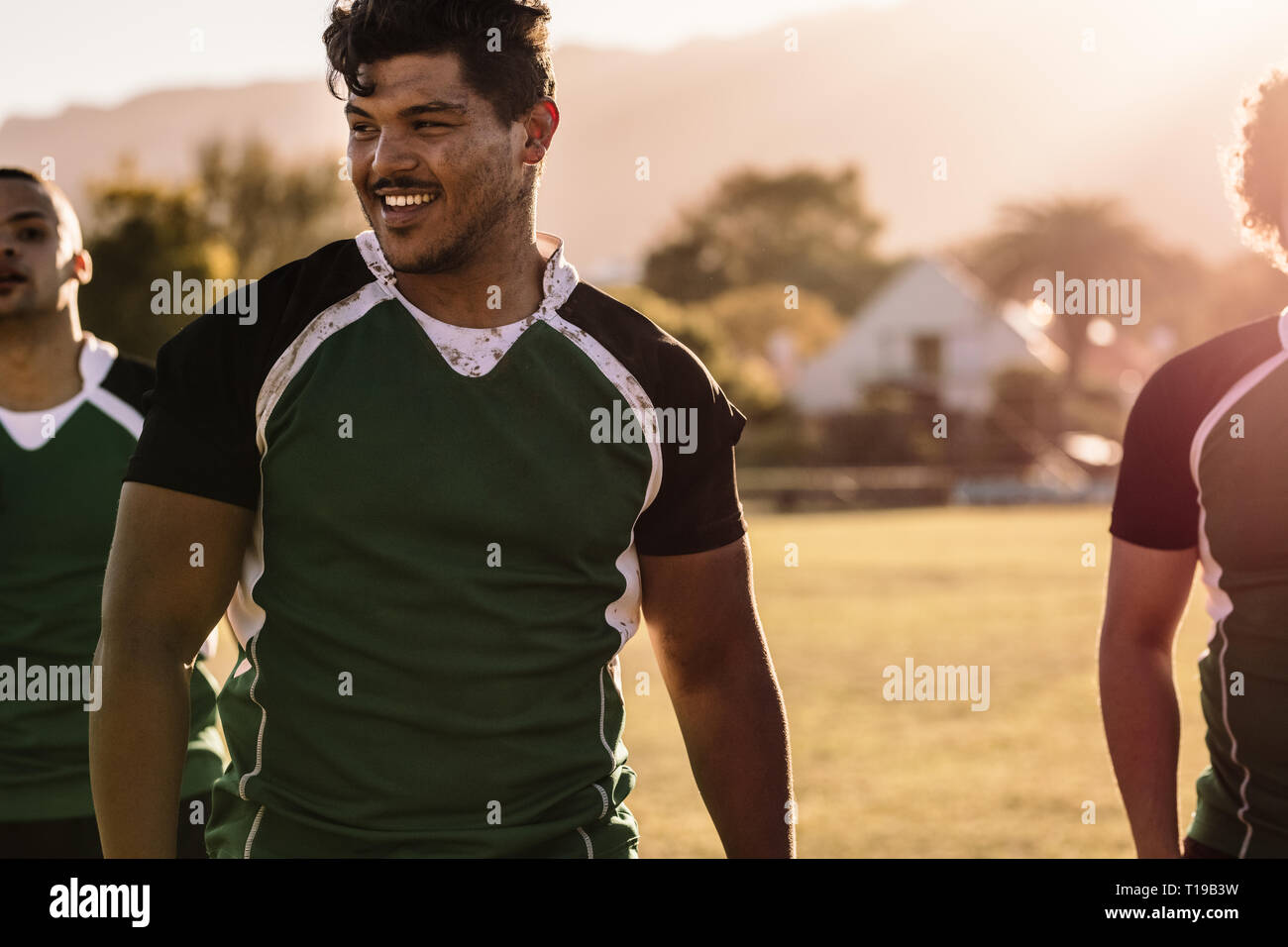 Portrait celebrating congratulating sport hi-res stock photography and ...