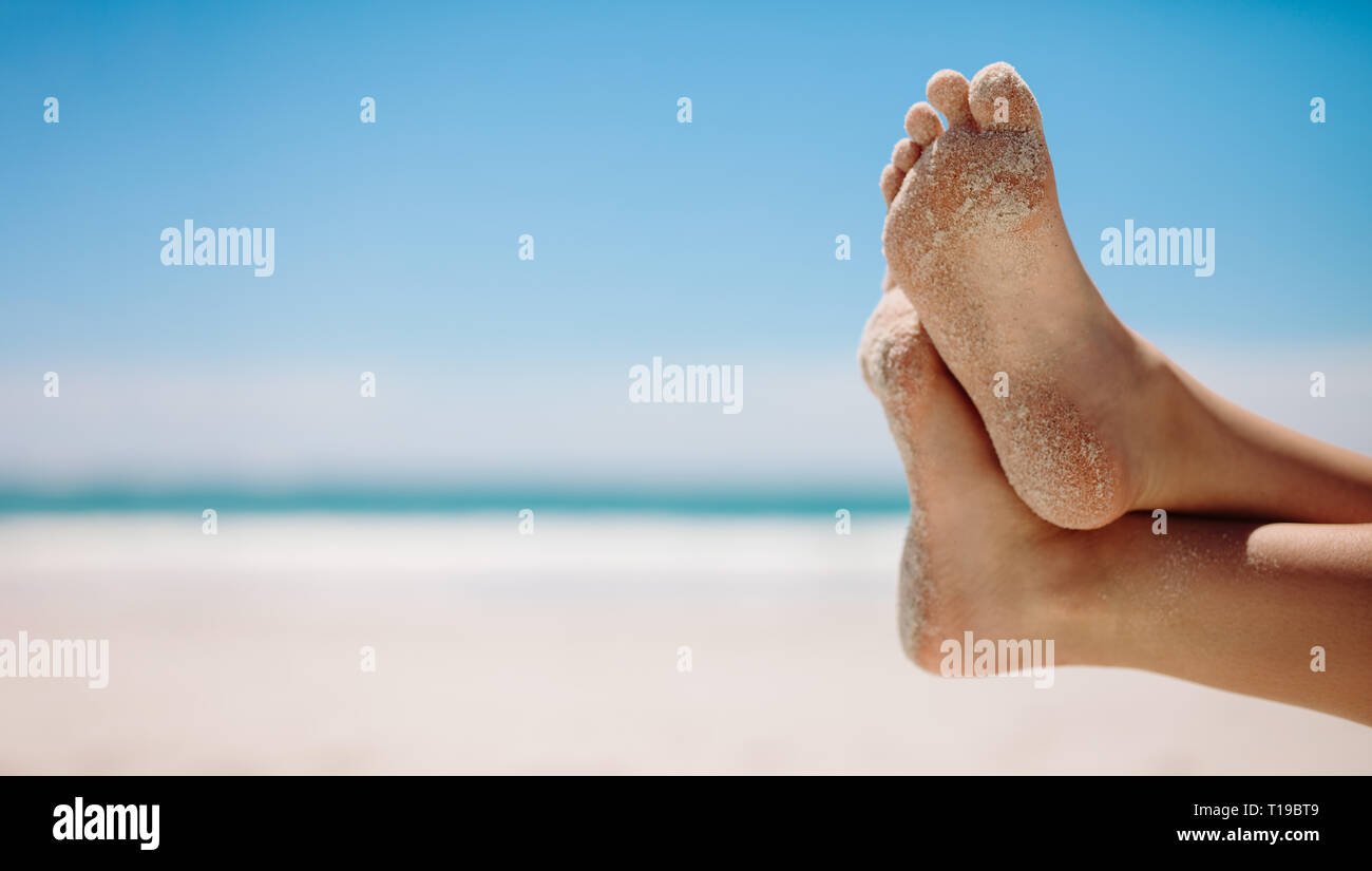 Relaxing sandy feet hi-res stock photography and images - Alamy