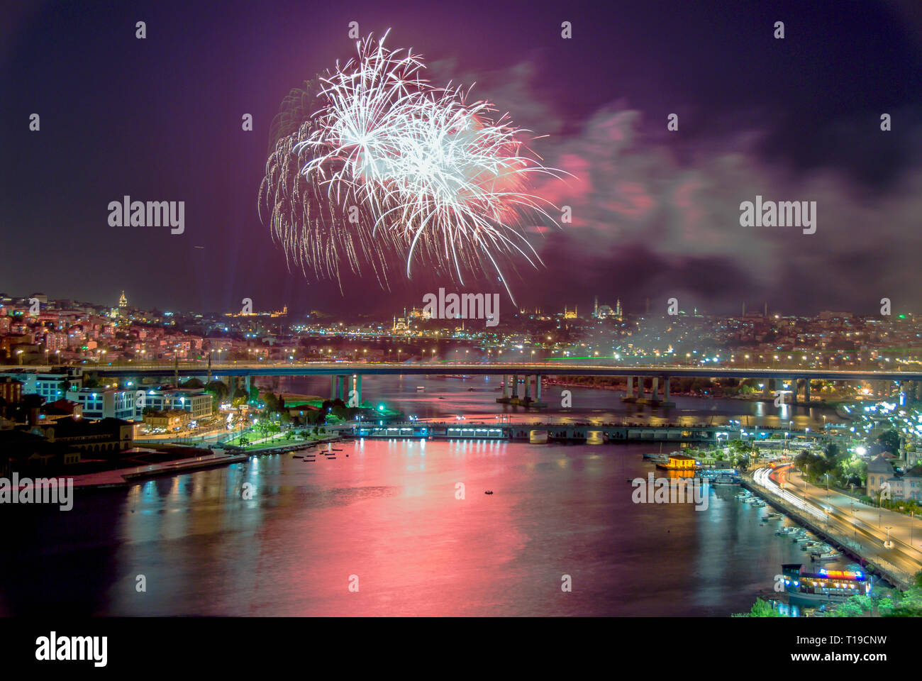 Istanbul halic congress center hi-res stock photography and images - Alamy