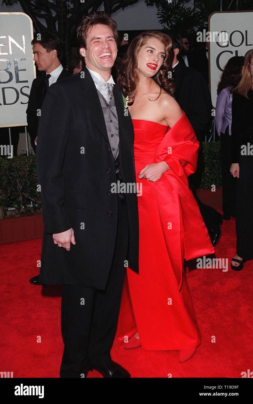 LOS ANGELES, CA - January 18, 1998: Actress BROOKE SHIELDS & actor JIM ...