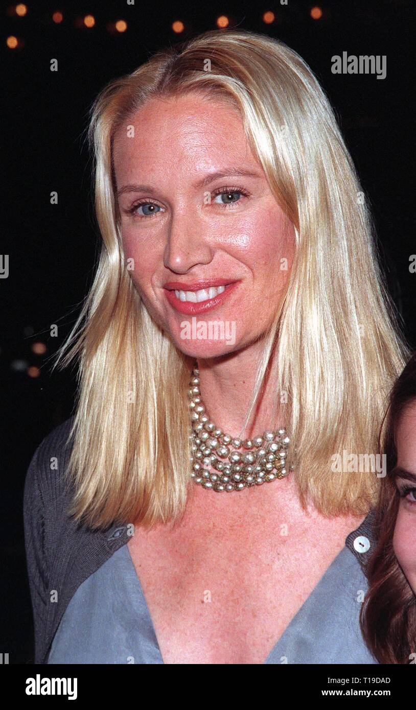 Kelly Lynch Stock Photos & Kelly Lynch Stock Images - Page 2 - Alamy