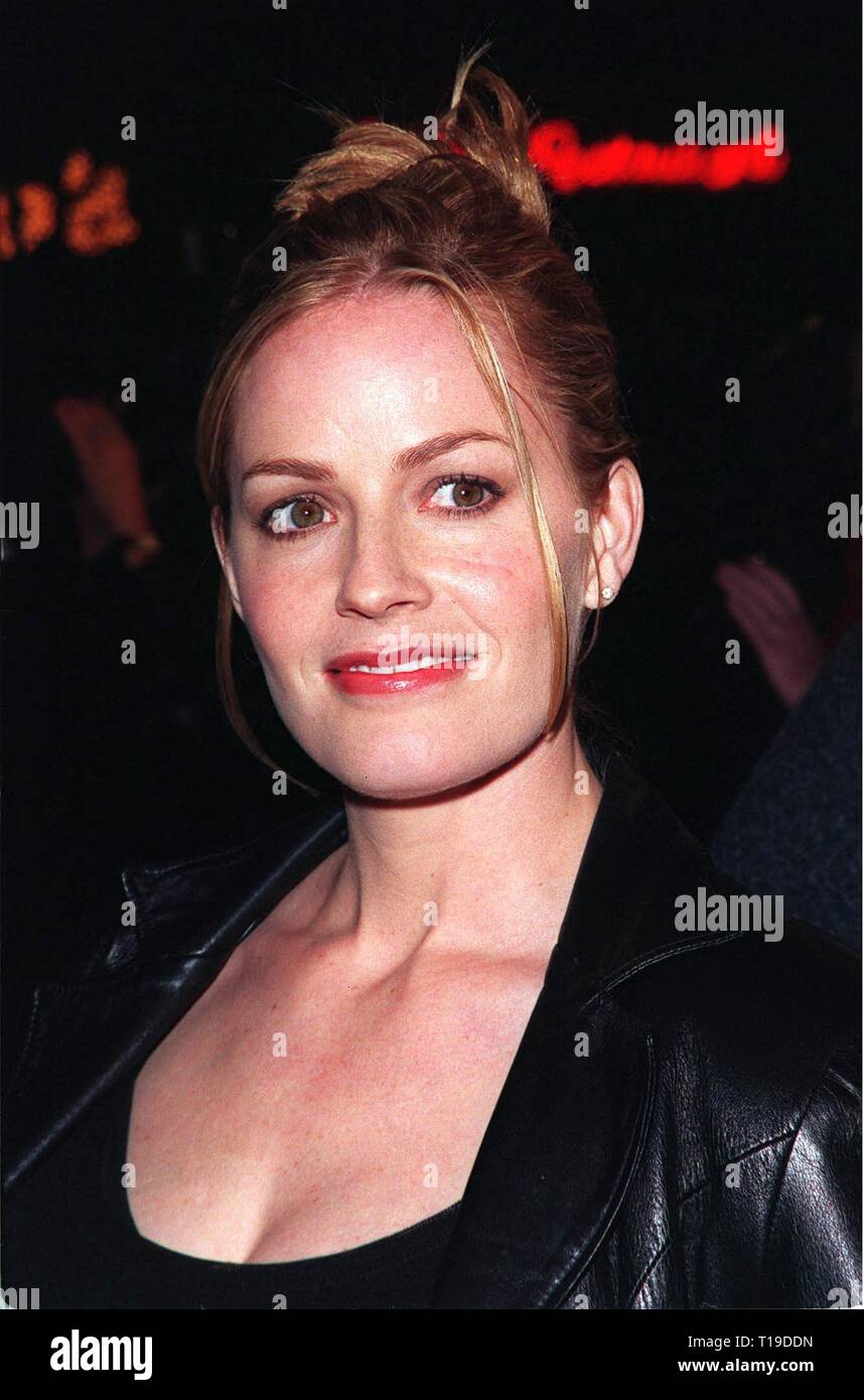 Palmetto 1998 elisabeth shue hi-res stock photography and images - Alamy