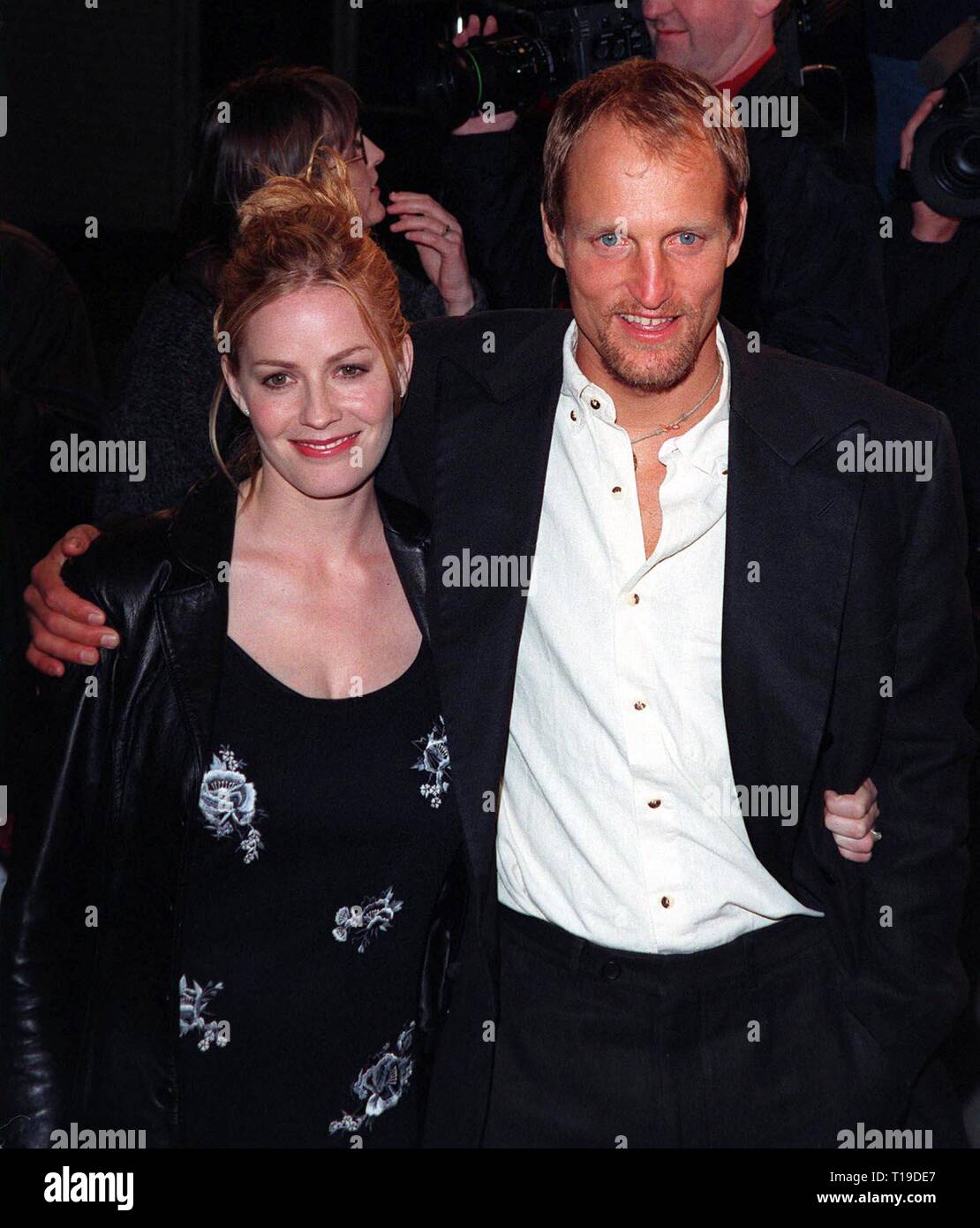 LOS ANGELES, CA - February 17, 1998: Actor WOODY HARRELSON & co-star ...