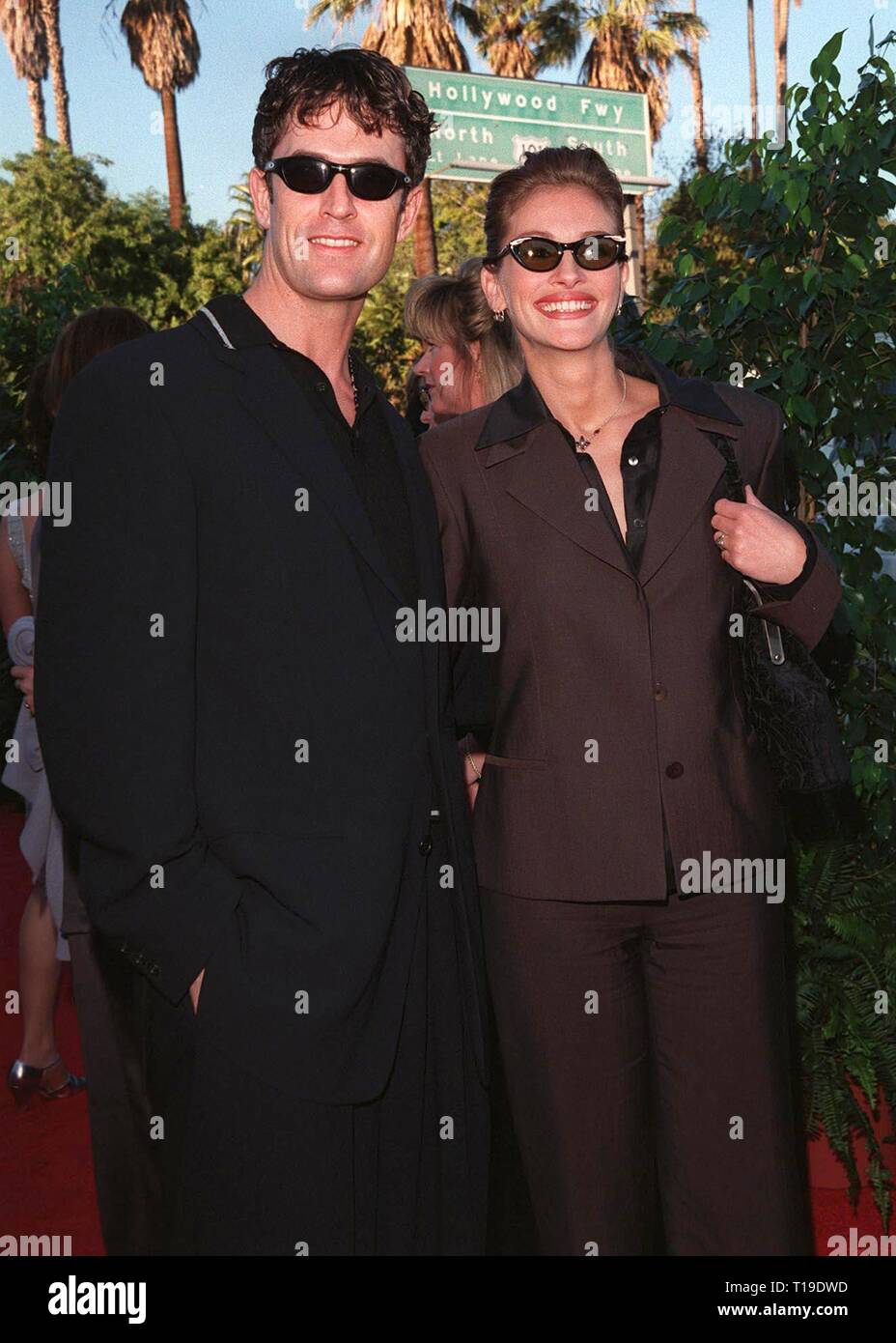 Rupert everett julia roberts hi-res stock photography and images - Alamy