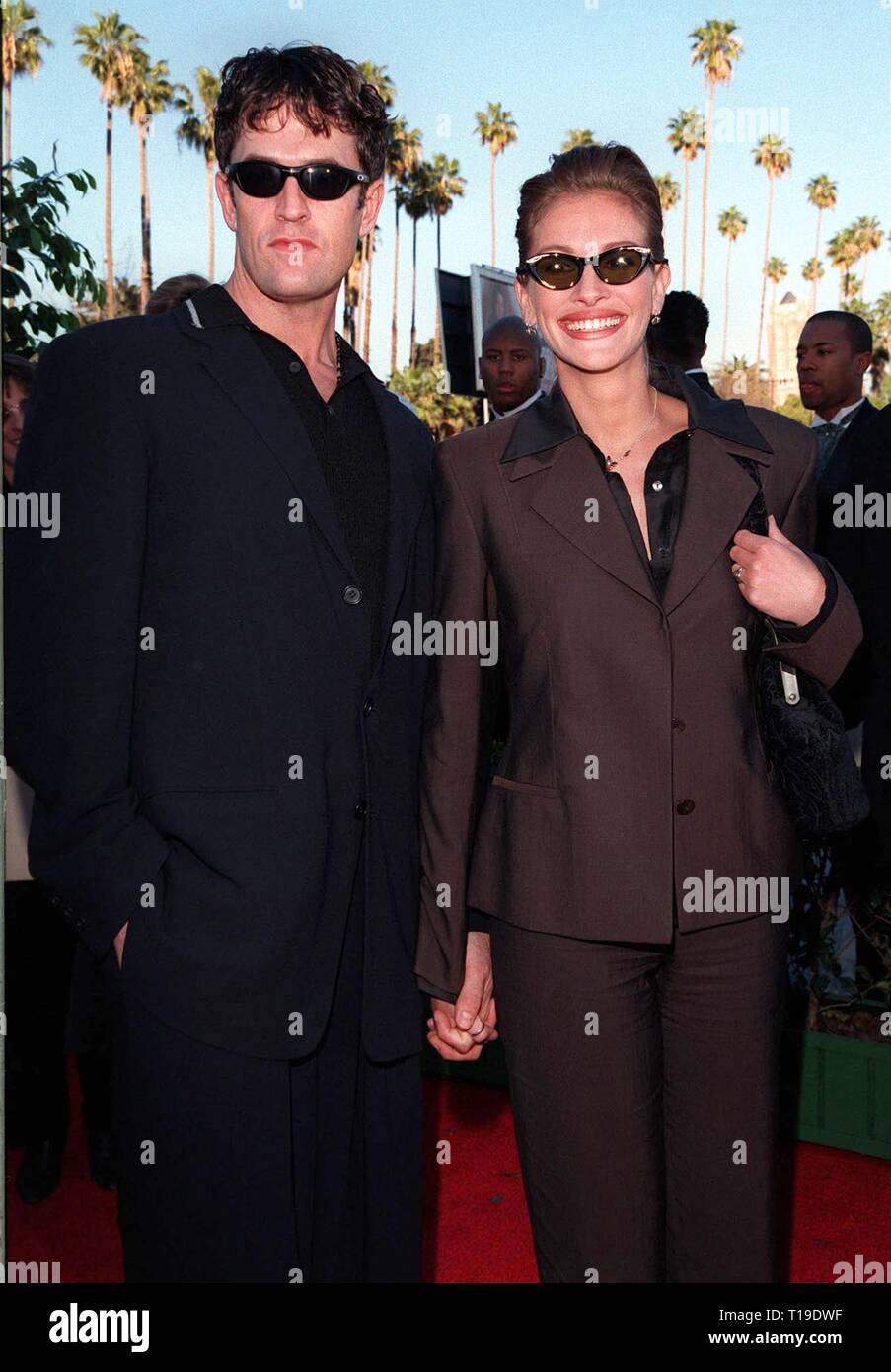 LOS ANGELES, CA - March 10, 1998: Actress JULIA ROBERTS & actor RUPERT ...