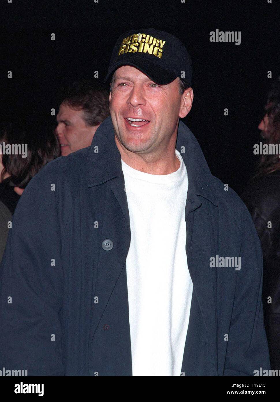 LOS ANGELES, CA - April 1, 1998: Actor BRUCE WILLIS at the premiere of ...