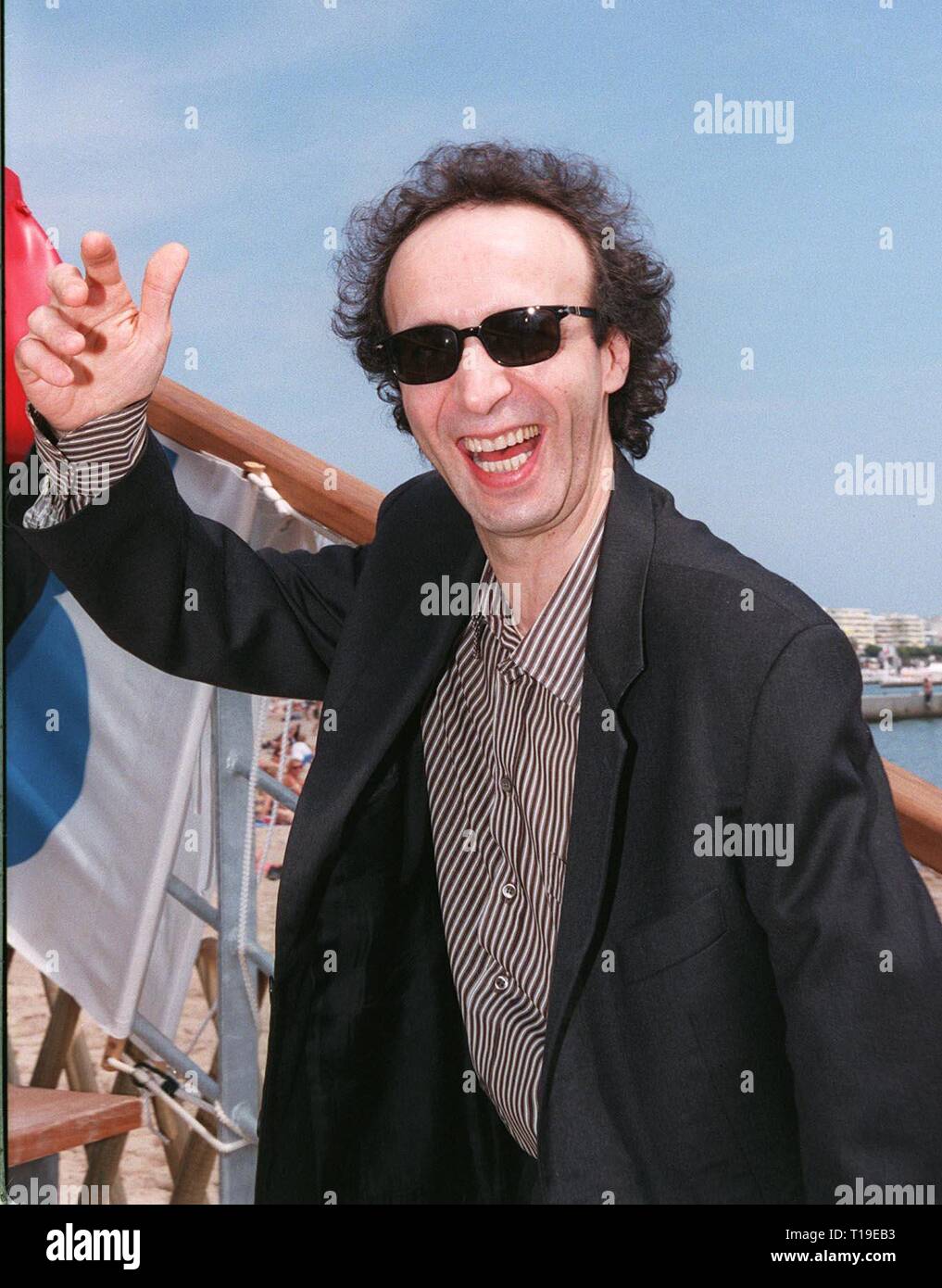 CANNES, FRANCE - May 17, 1998: Italian actor ROBERTO BENIGNI at Miramax ...
