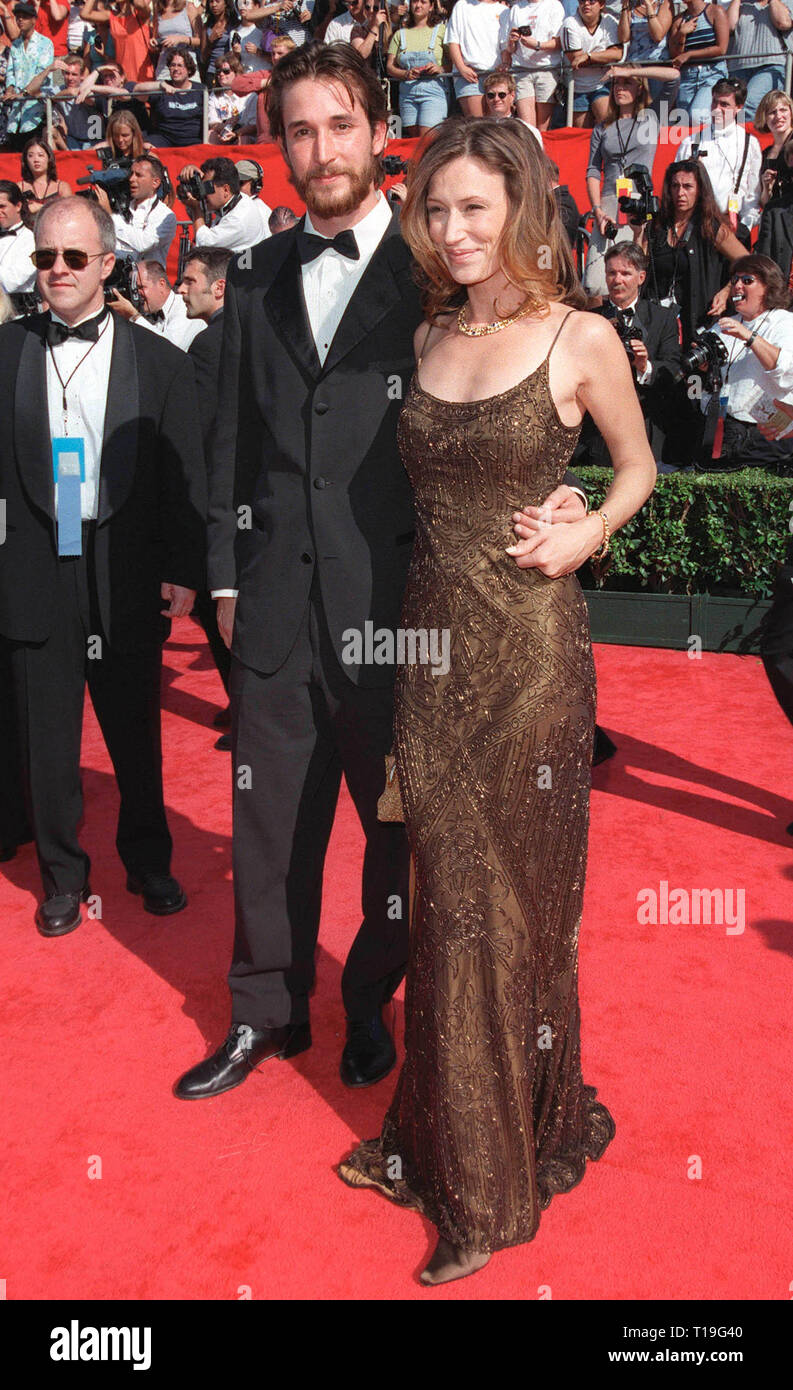 LOS ANGELES, CA - September 14, 1998: "ER" star NOAH WYLE & wife TRACEY ...