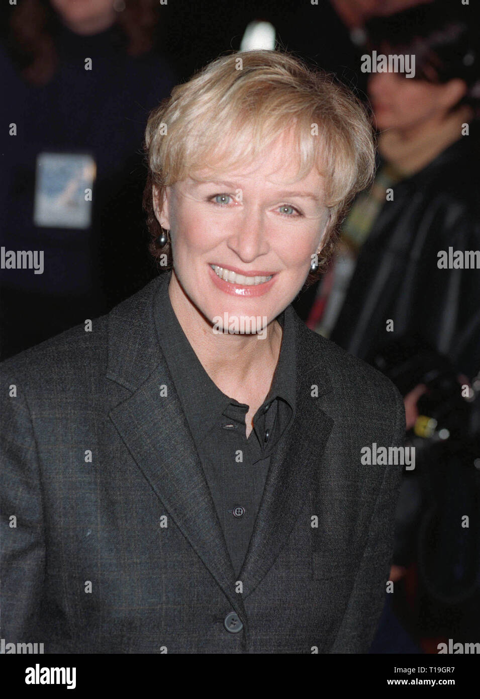 LOS ANGELES, CA - November 2, 1998: Actress GLENN CLOSE at the 15th ...