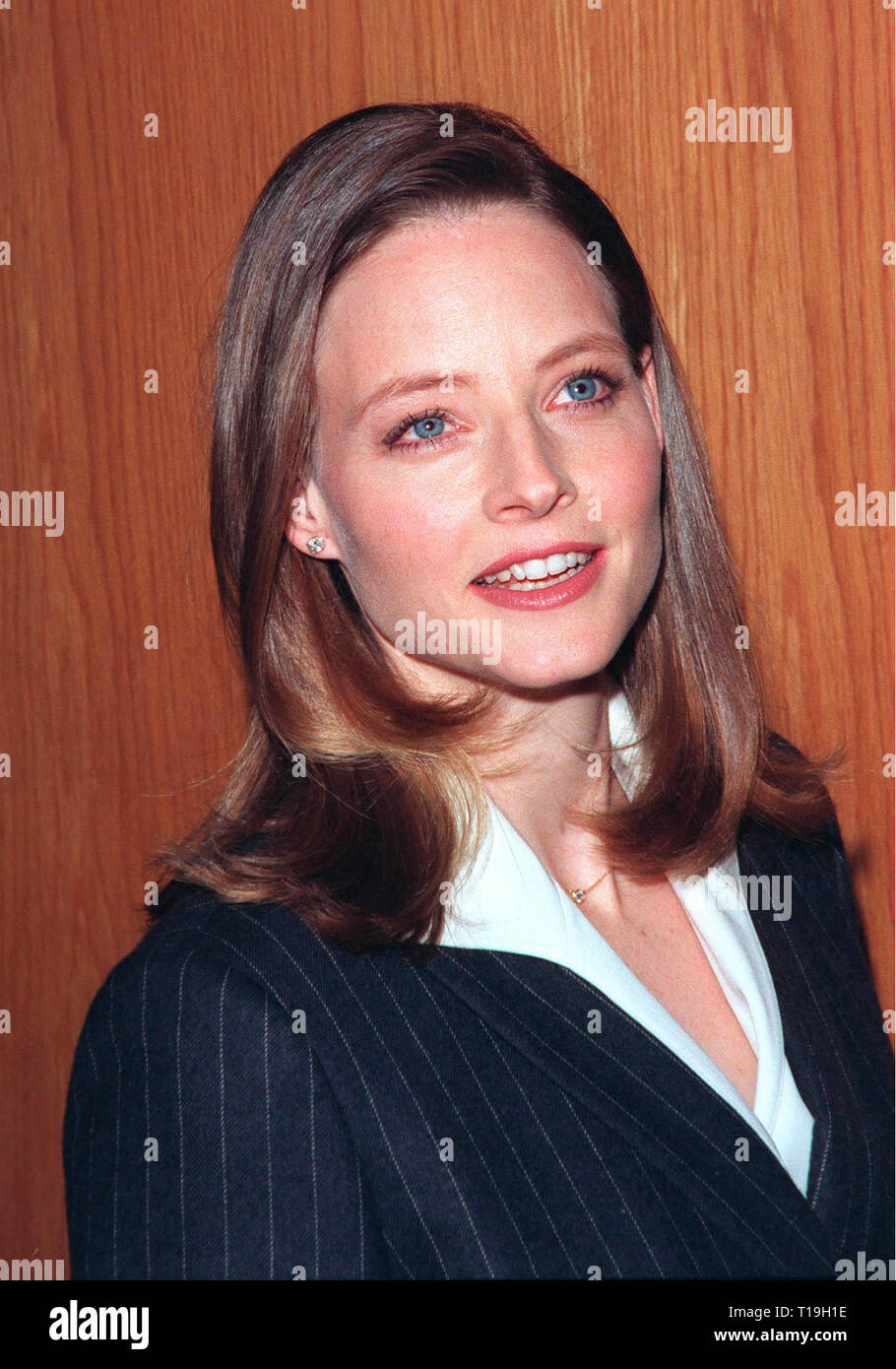 Ingrid bergman in joan arc hi-res stock photography and images - Alamy