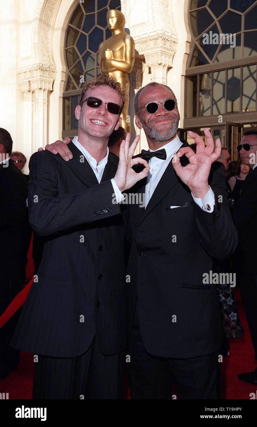 LOS ANGELES, CA - March 24, 1998: 23MAR98: "Full Monty" stars HUGO ...