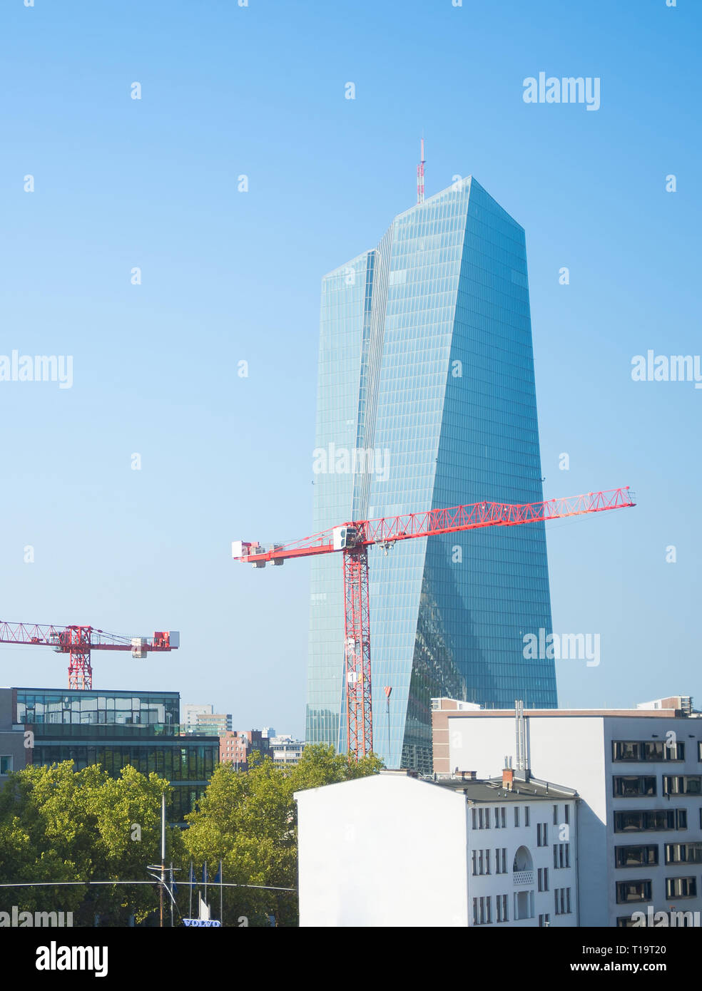 European central bank building hi-res stock photography and images - Alamy