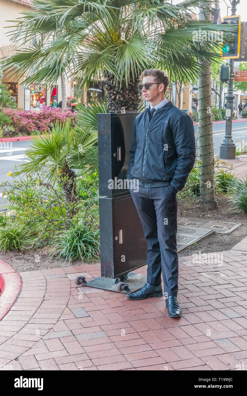 Valet station hi-res stock photography and images - Alamy
