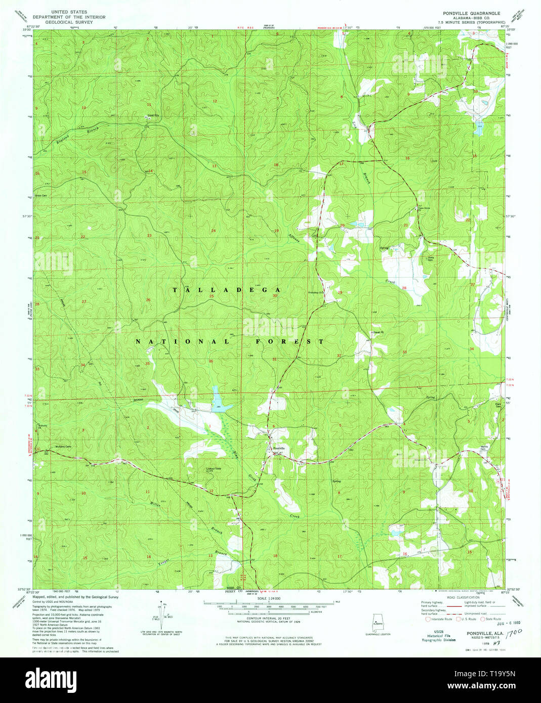 Pondville hi-res stock photography and images - Alamy