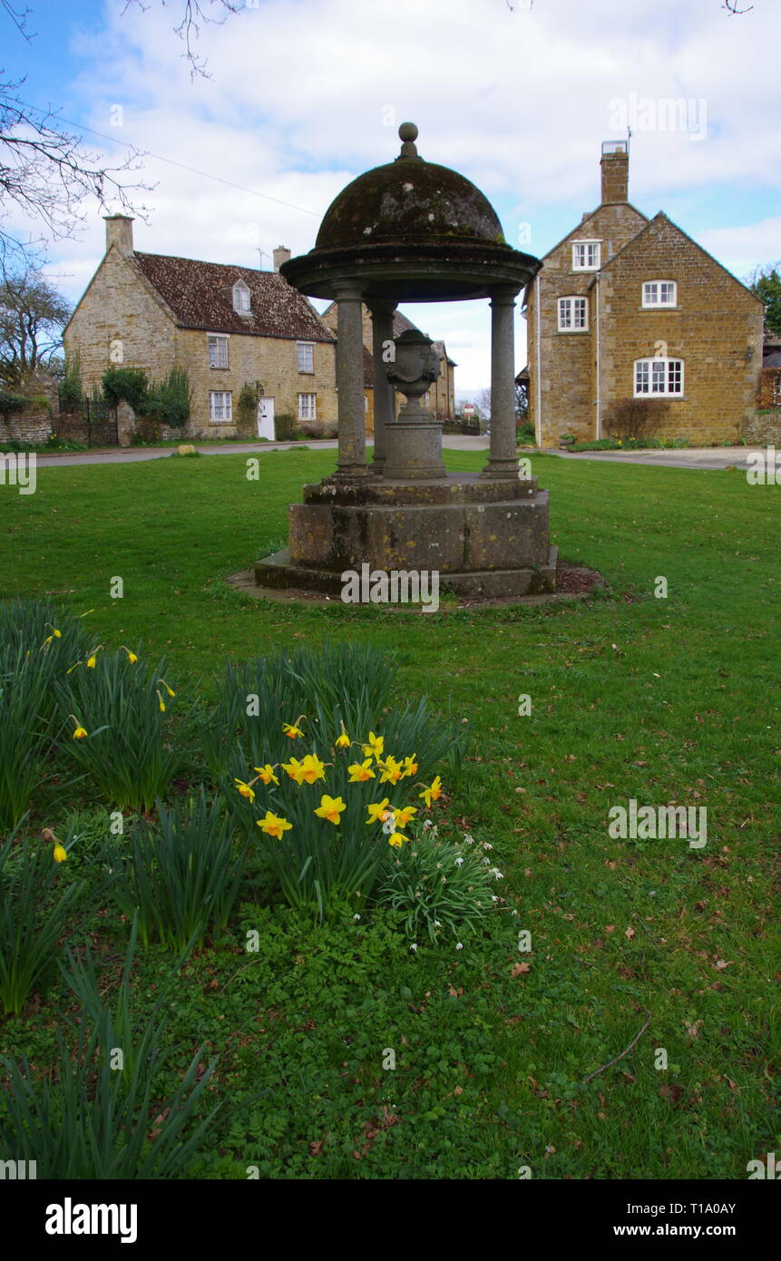 Little compton hi-res stock photography and images - Alamy