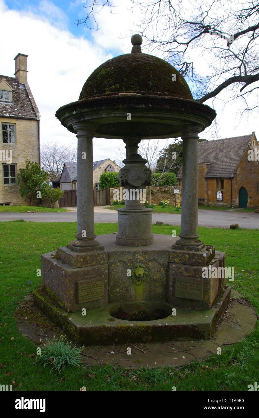 Little Compton. The Donnington Way. Warwickshire. Cotswolds. England ...