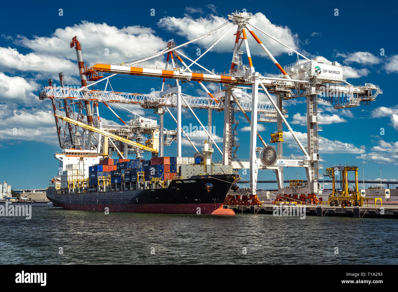 Melbourne, Australia - Port of Melbourne docks Stock Photo - Alamy
