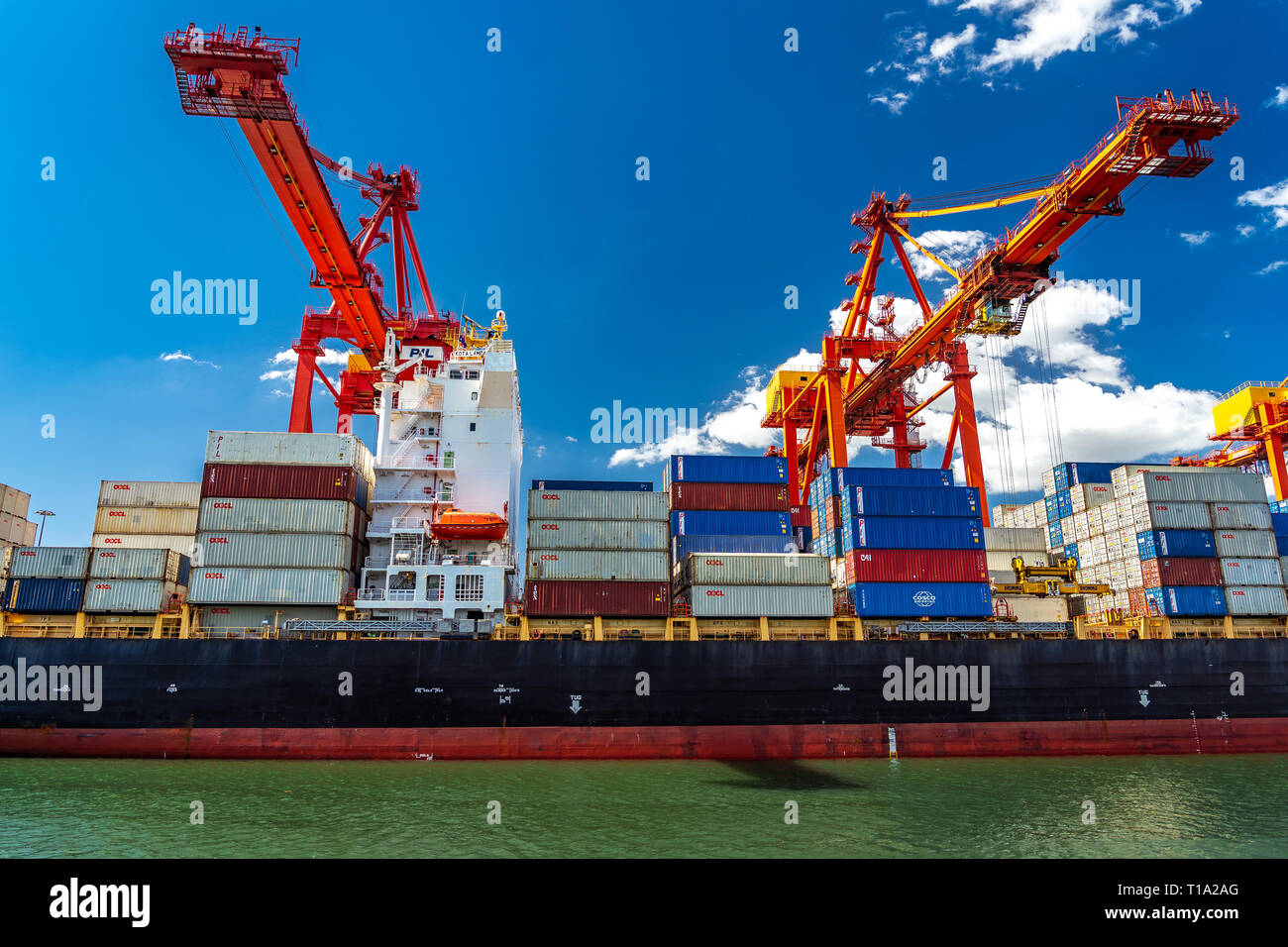 Melbourne, Australia - Port of Melbourne docks Stock Photo - Alamy