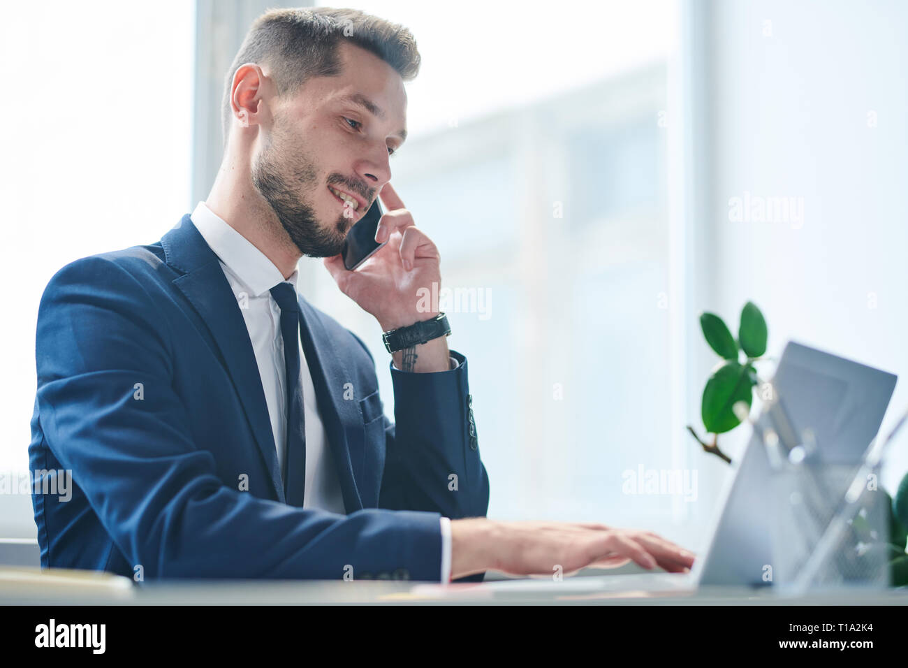 Agent at work Stock Photo - Alamy