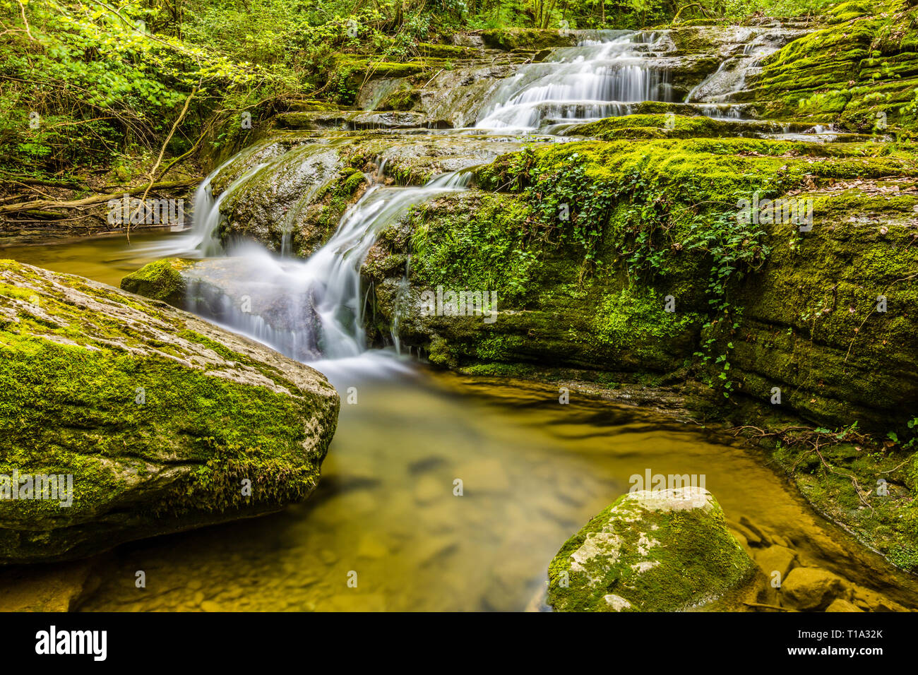The little waterfalls hi-res stock photography and images - Alamy