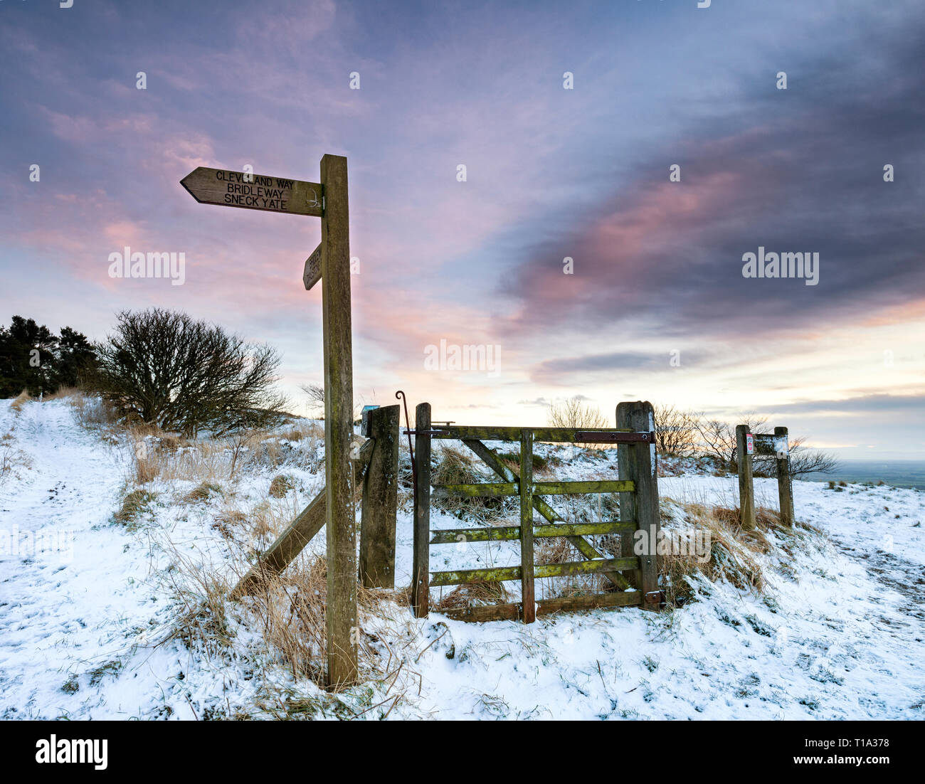 Sutton bank hi-res stock photography and images - Alamy