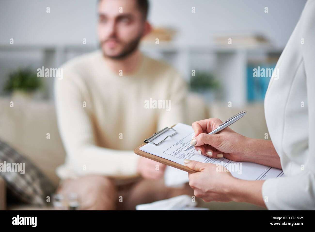 Professional psychotherapist working patient hi-res stock photography ...