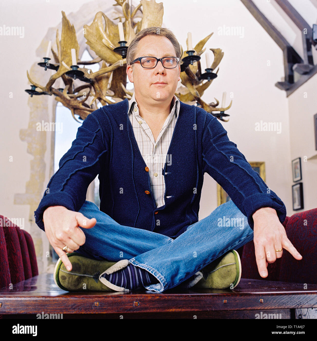 Portrait of comedian Vic Reeves photographed at home in March 2006 ...