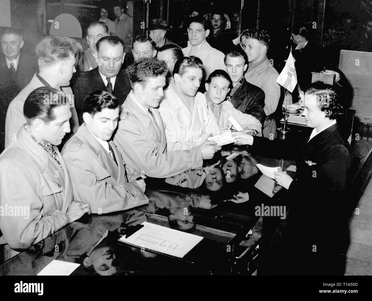 Football team female Black and White Stock Photos & Images - Alamy