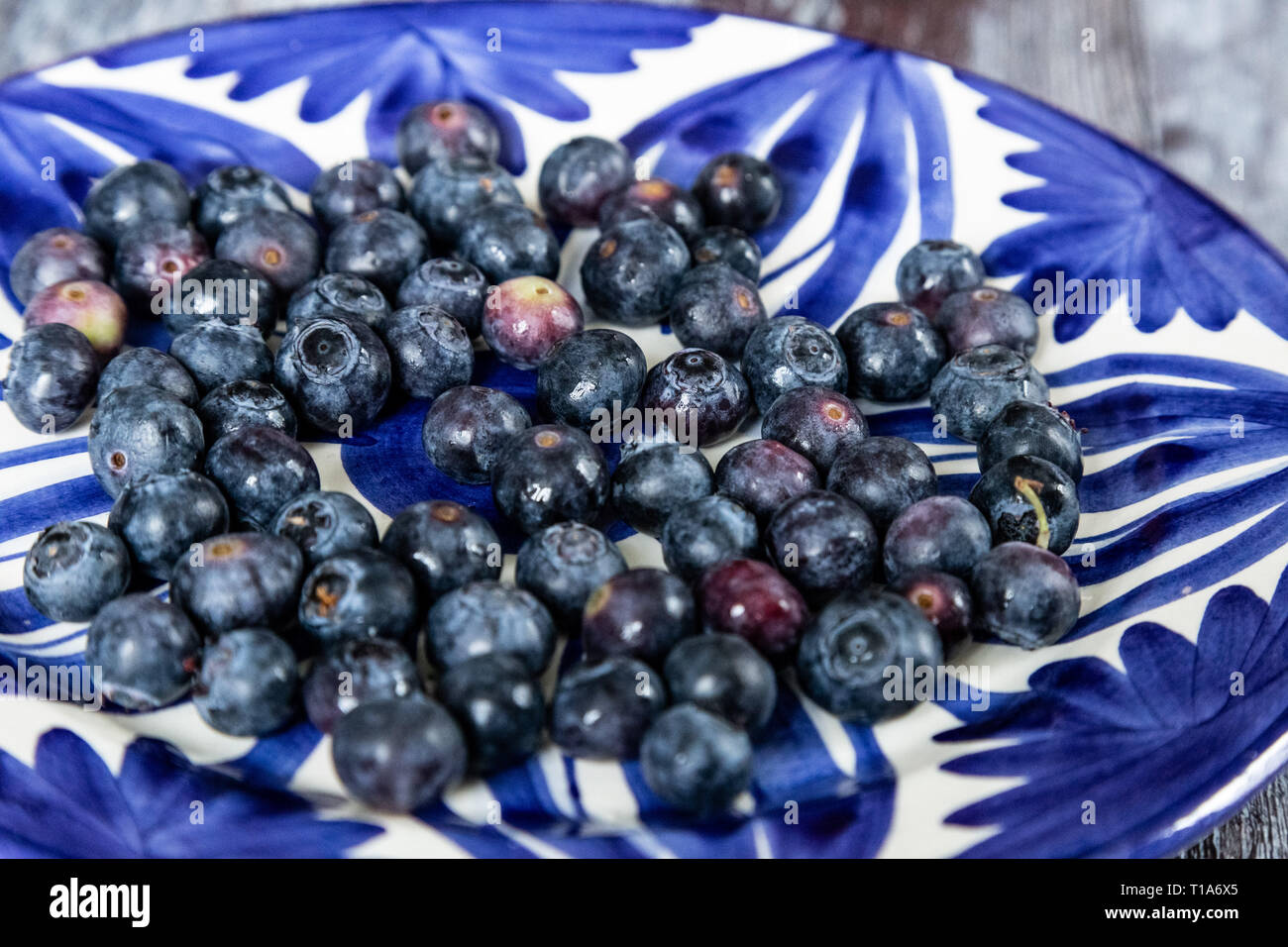 Vitamin c rich foods hi-res stock photography and images - Alamy