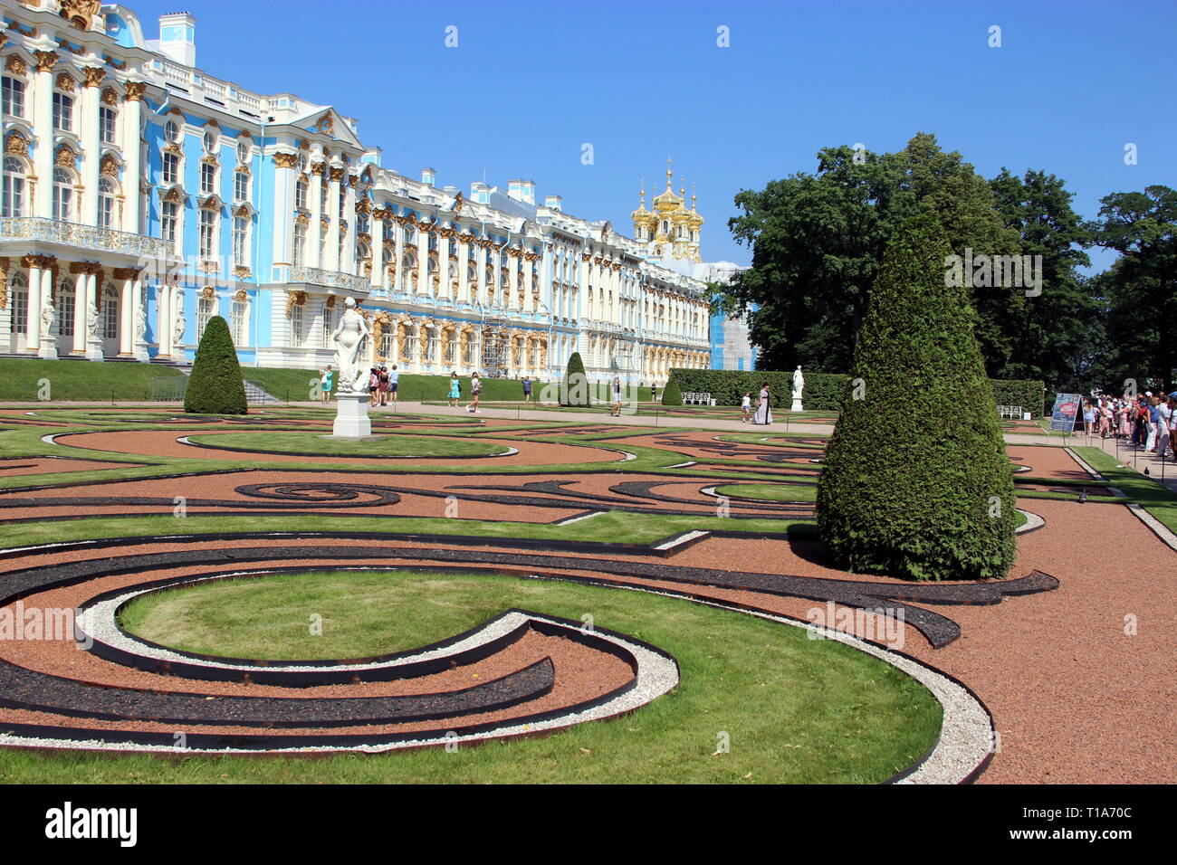 Catherine Palace - Castle and Garden of Catherine the Great of Russia ...