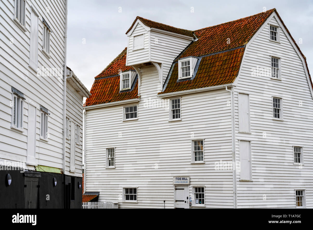 Woodbridge Tide Mill Suffolk England Stock Photo - Alamy