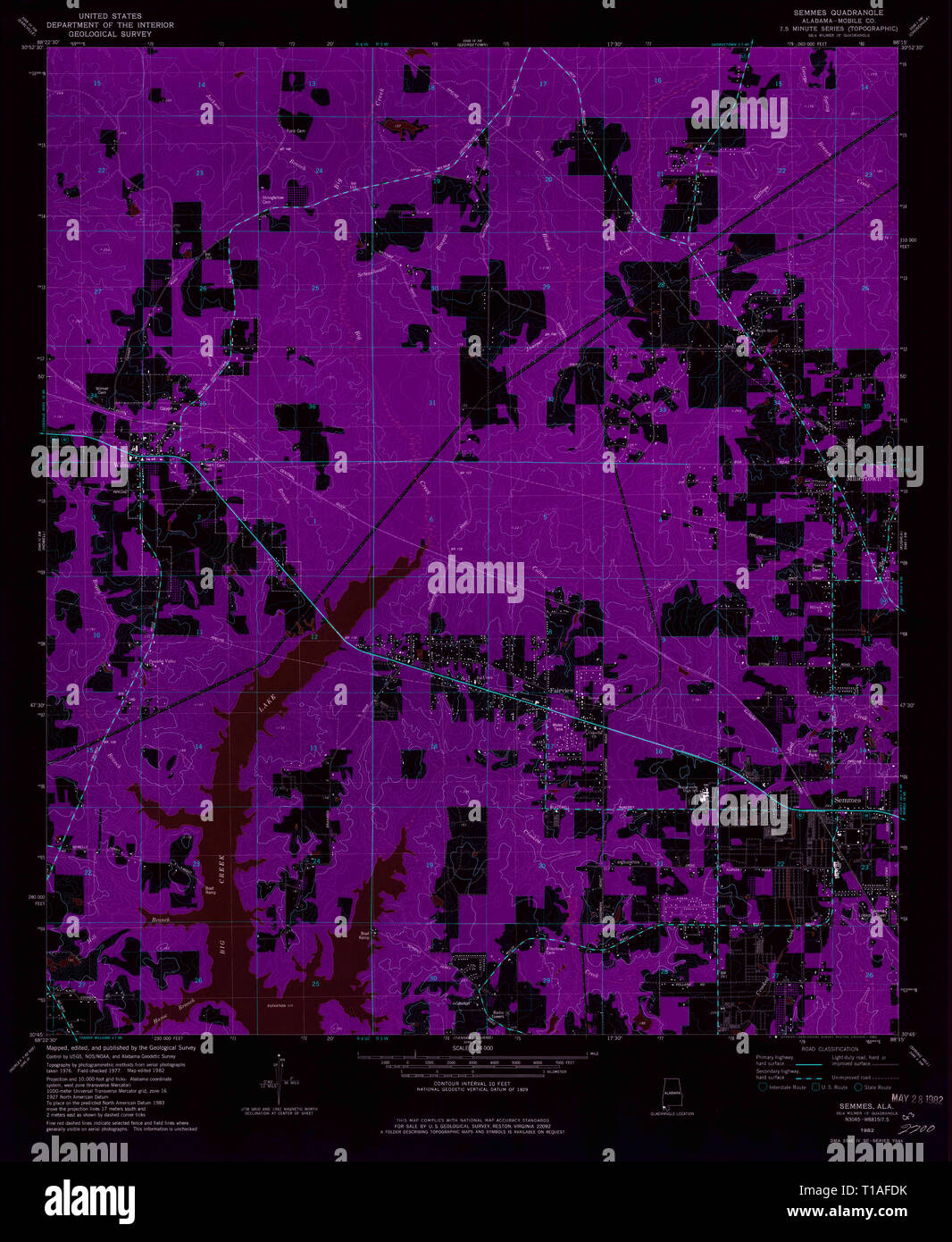 USGS TOPO Map Alabama AL Semmes 305034 1982 24000 Inverted Stock Photo ...