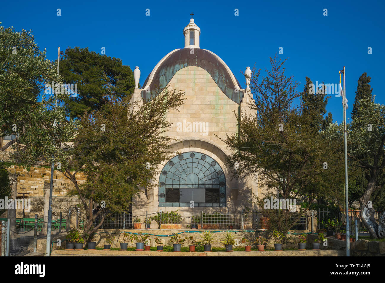 Jerusalem church dome hi-res stock photography and images - Alamy