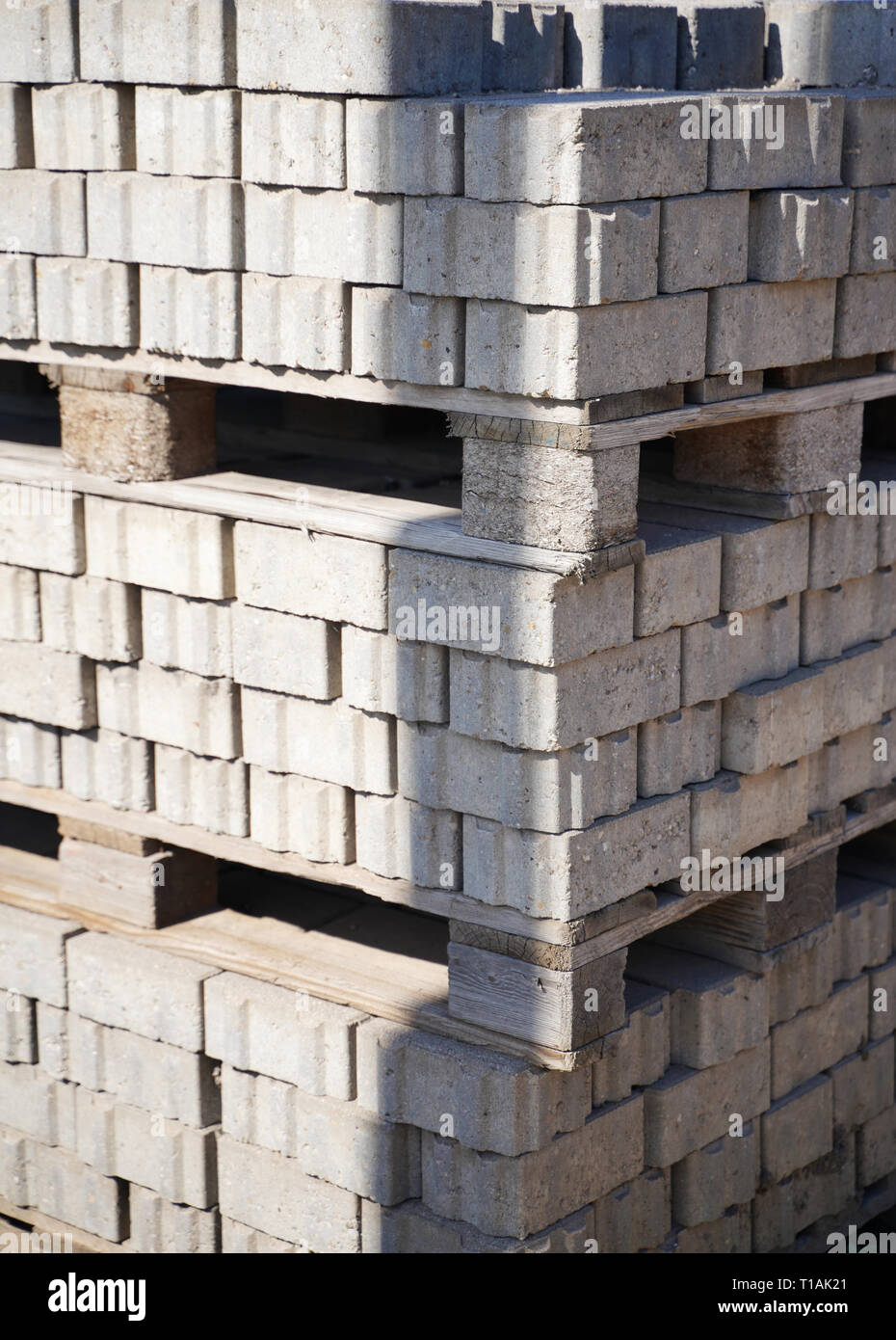 Pallet build up hi-res stock photography and images - Alamy