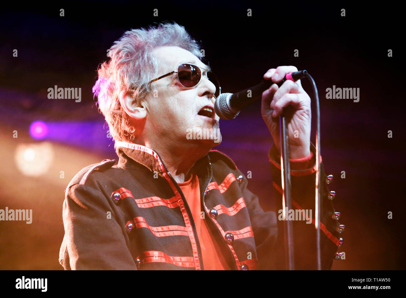 Eddie and the hot rods hi-res stock photography and images - Alamy