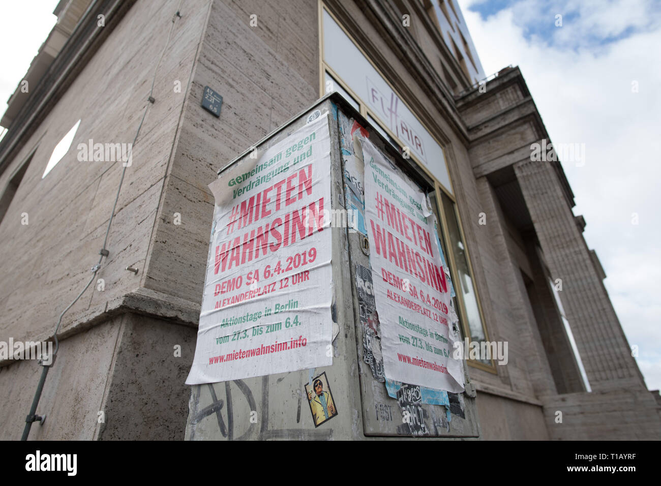 Karl marx poster hi-res stock photography and images - Alamy