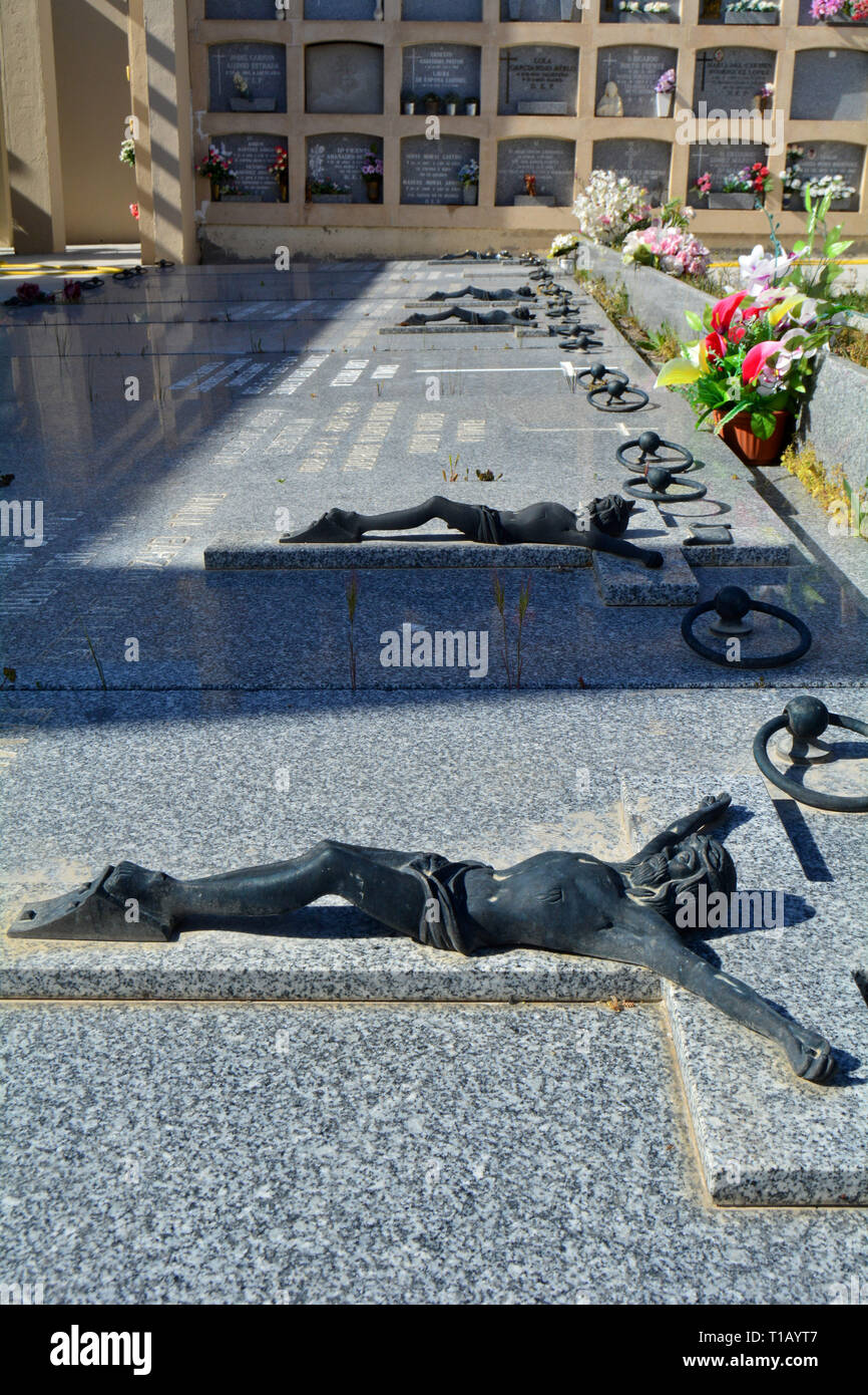 The Spanish government has decided that the remains of the dictator ...