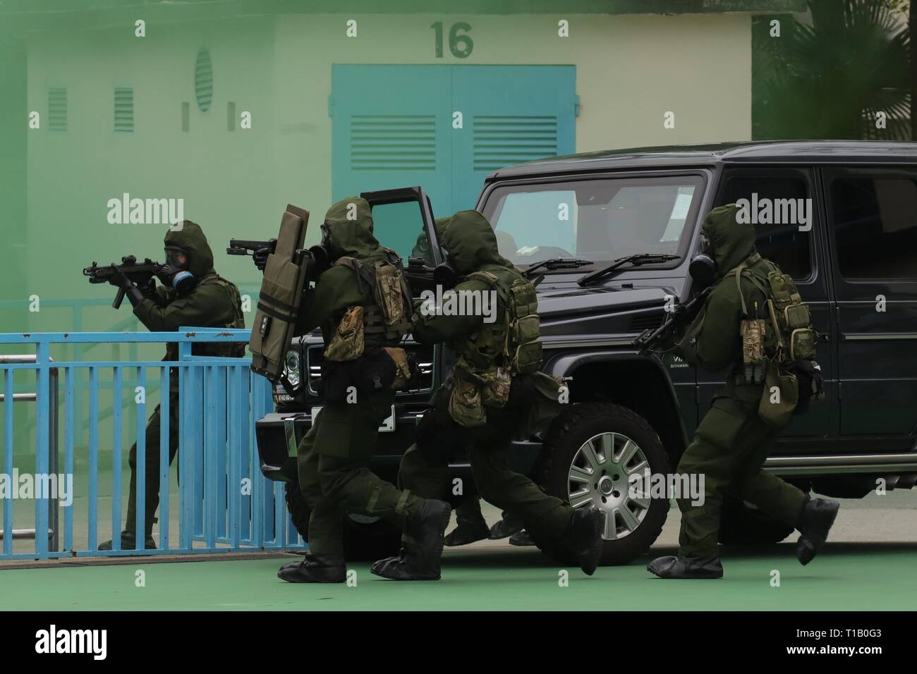 Hong Kong, CHINA. 25th Mar, 2019. SDU ( Special Duties Unit, a counter ...