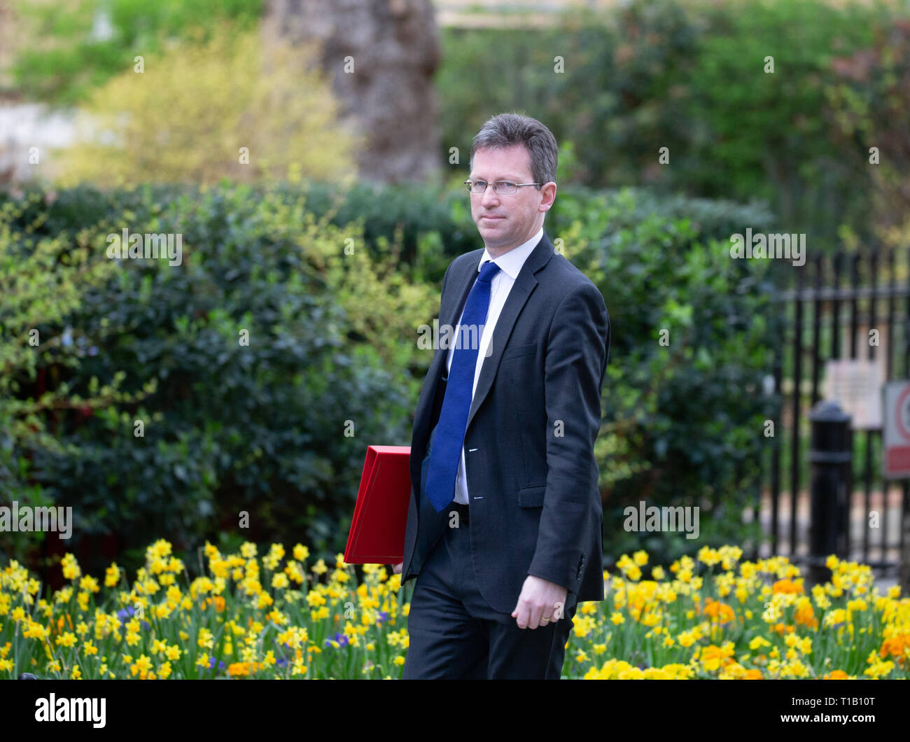 Culture secretary jeremy wright hi-res stock photography and images - Alamy