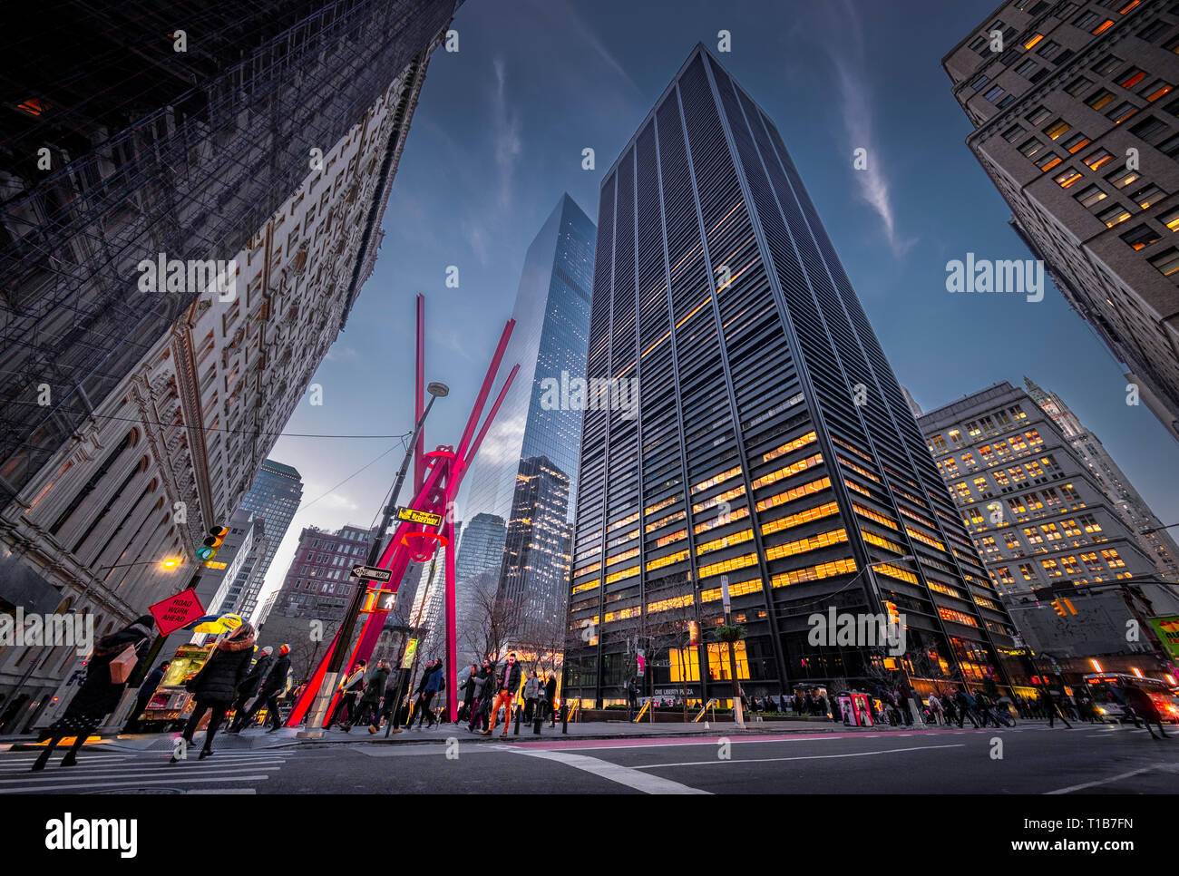 Street level hi-res stock photography and images - Alamy