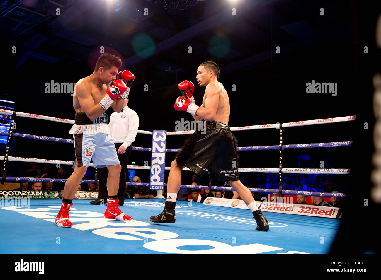 Mexican boxing legends hi-res stock photography and images - Alamy